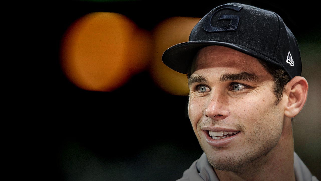 Tom Hawkins - AthletesVoice