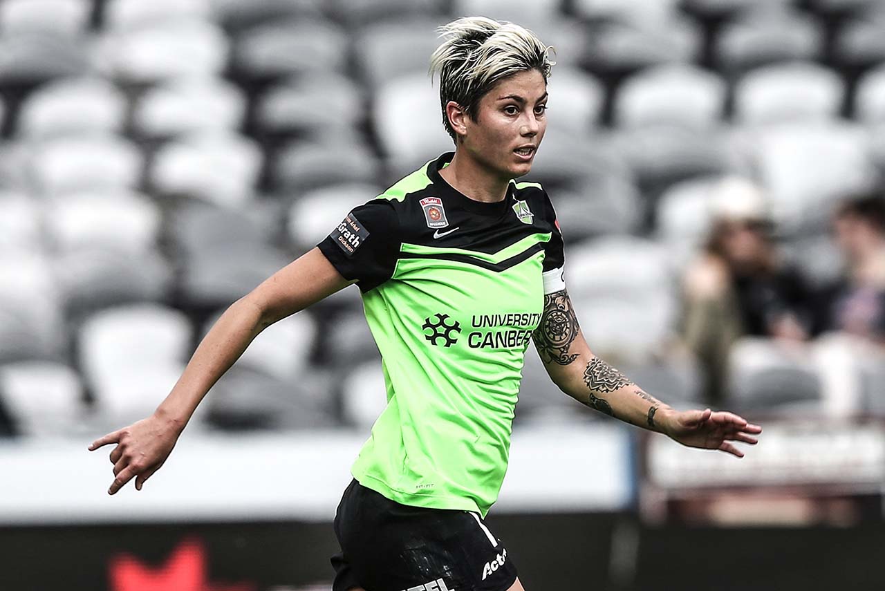 'Letters of confusion & love' by Michelle Heyman - PlayersVoice