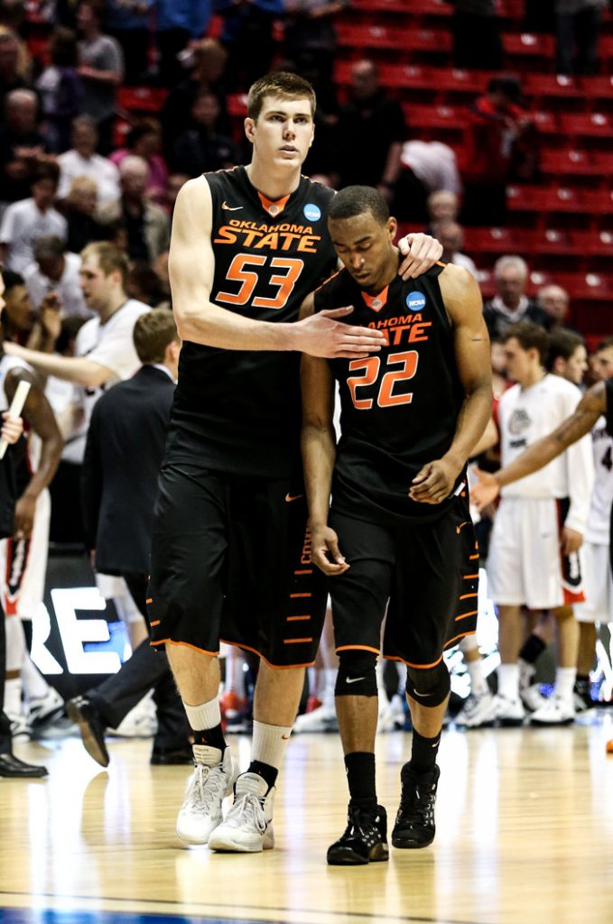 AFL Grand Final 2018: When Collingwood's Mason Cox guarded Joel Embiid ...