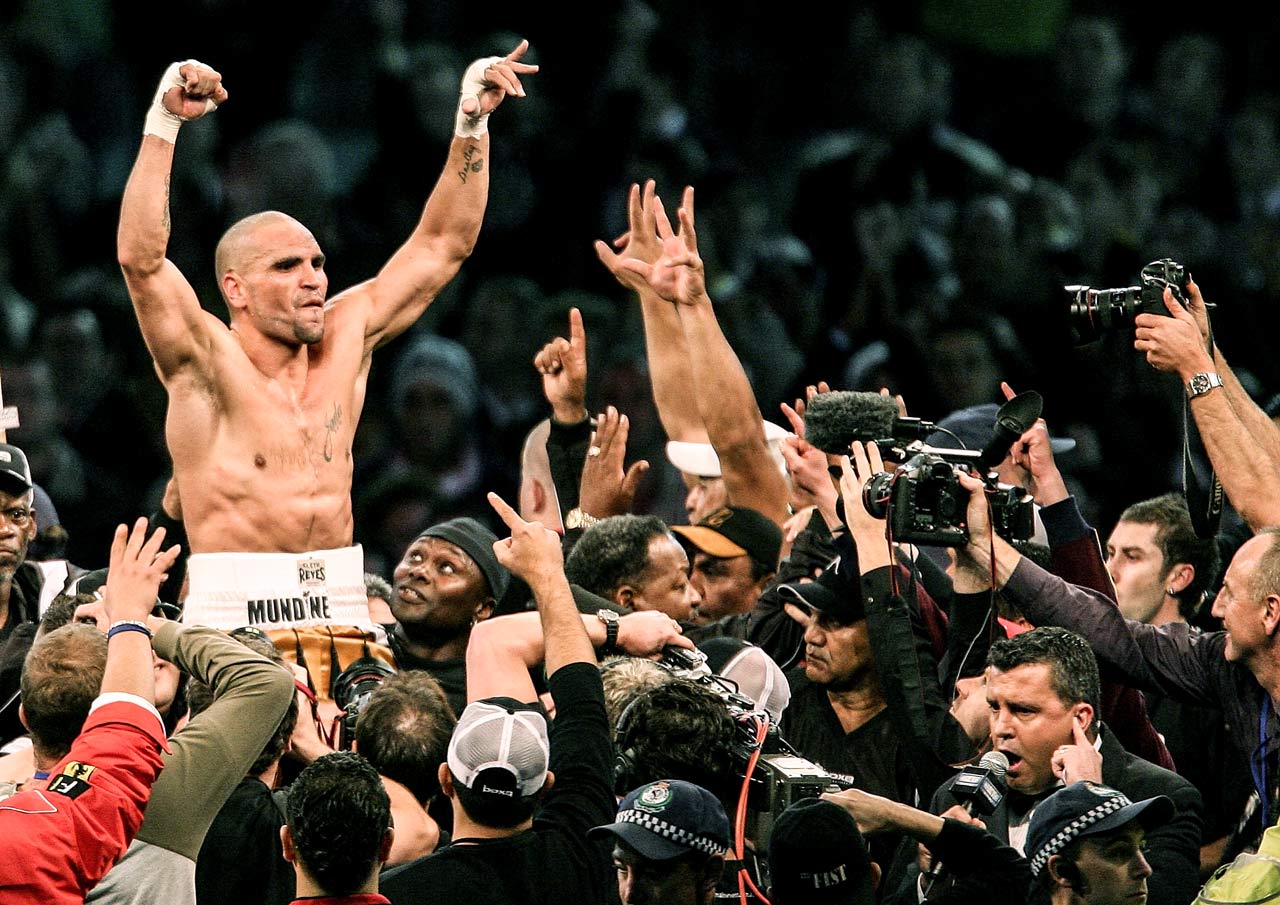 Anthony Mundine v Jeff Horn boxing fight | Story that brought Mundine ...