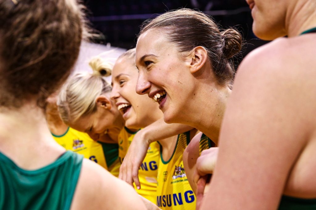 Diamonds and Melbourne Vixens Super Netball player Emily Mannix on ...